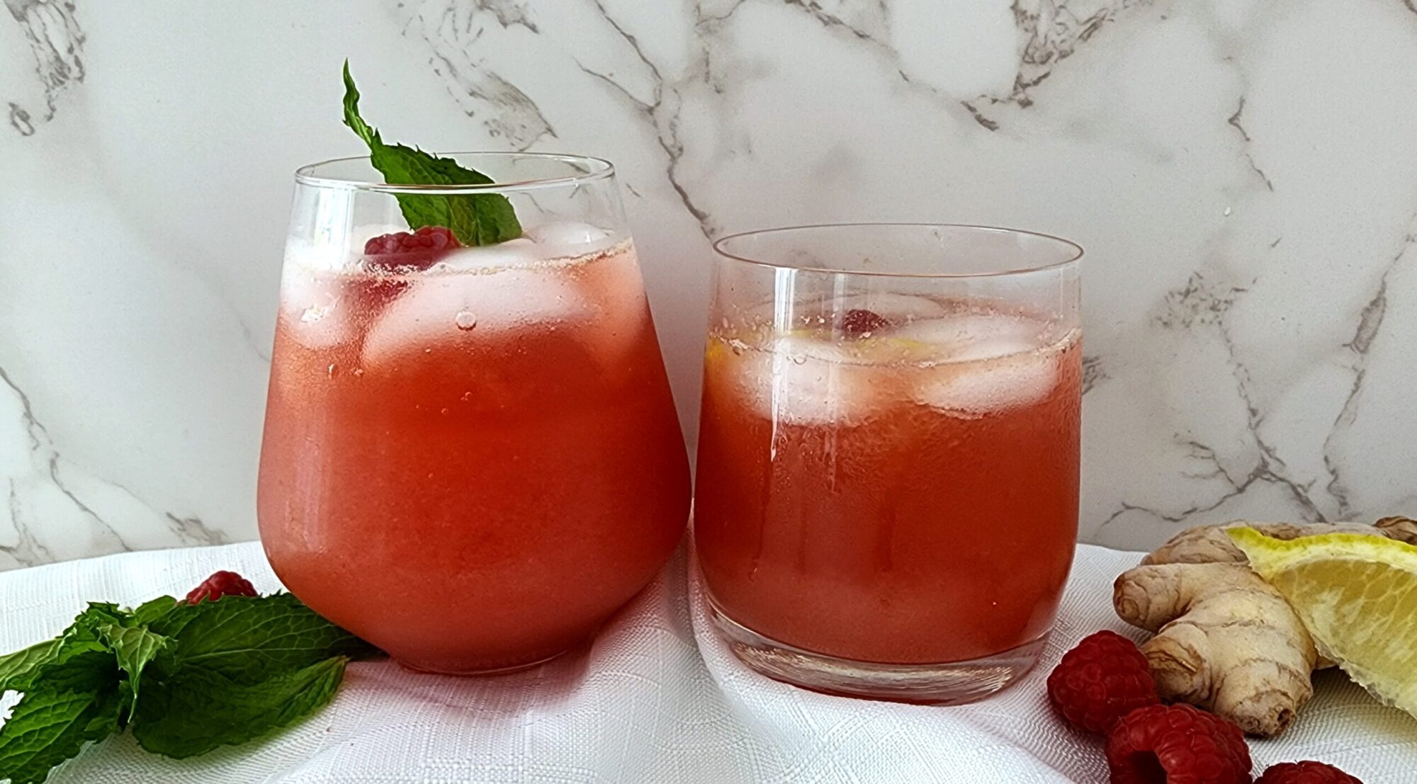 Mocktail aux framboises et au gingembre - Mouvement J’aime les fruits ...