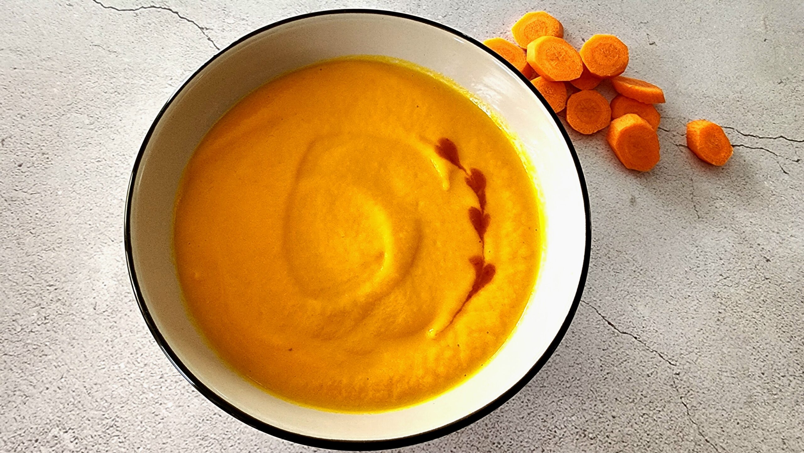 Potage crémeux de carotte et patate douce - Mouvement J’aime les fruits ...